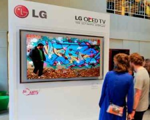 LG Electronics Celebrates the Art of the Pixel